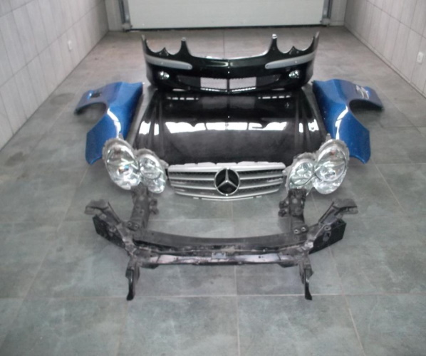 INTERCOMUNITARIO, piezas de coches, equipamiento interior, iluminación ...